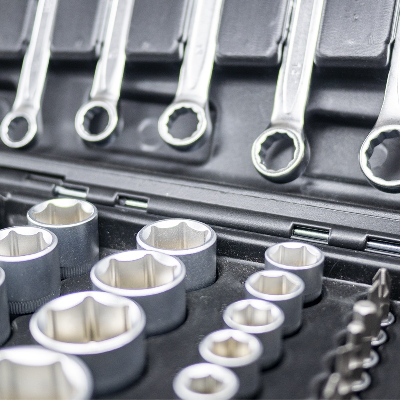 Купить Набор инструментов 82 предмета "PRO" AVS ATS-82 :: Купить Наборы инструмента в кейсе в ...